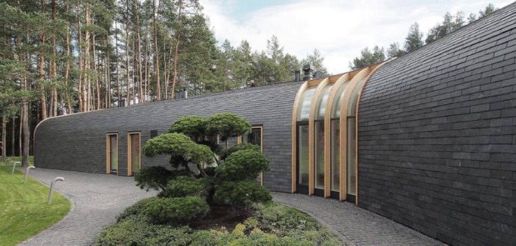 Don't miss these 4 contemporary homes cladded in natural slate | Cupa ...