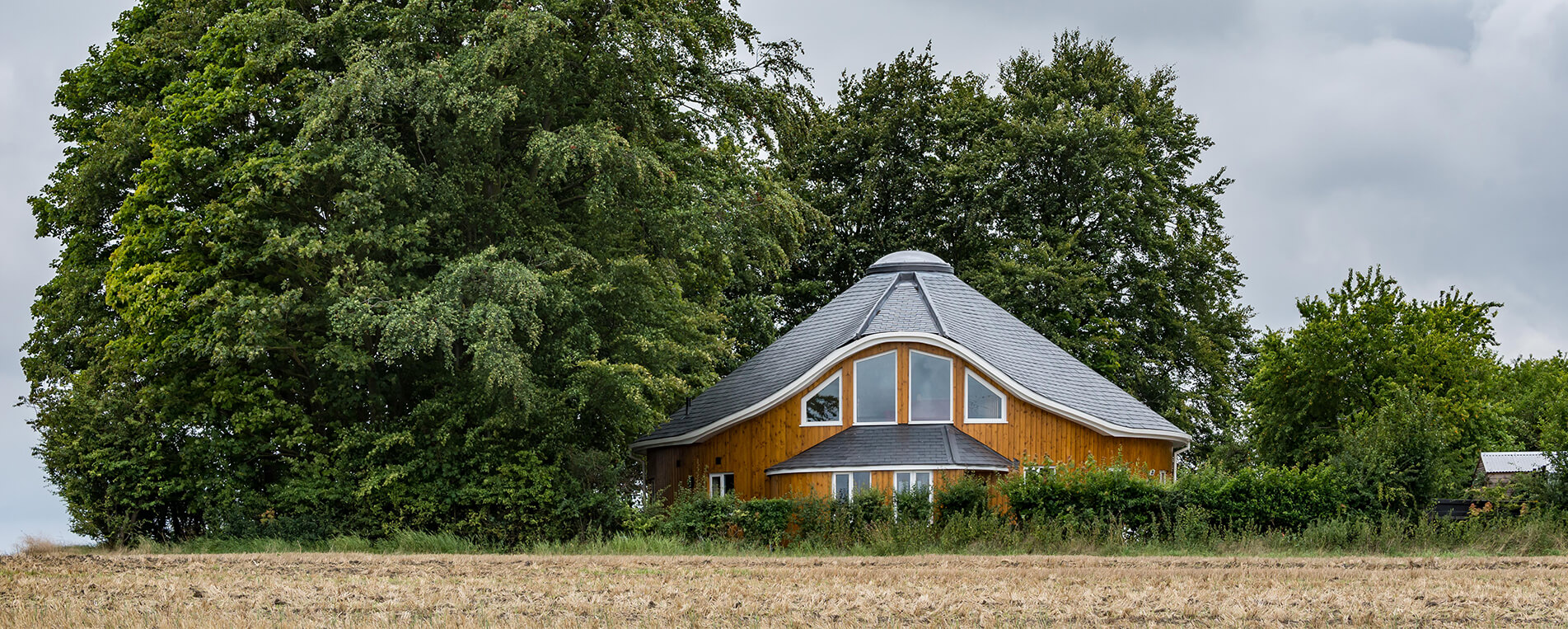 Circular Roof | Cupa Pizarras