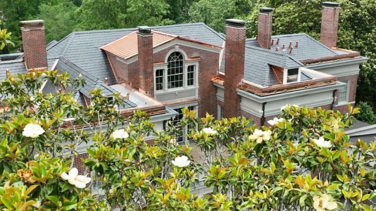 A Georgian Revival home reclaims its glory days with new natural slate ...