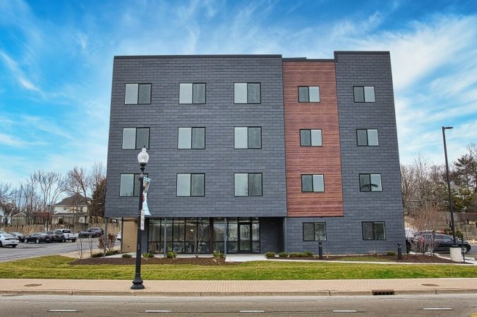 Main Street Lofts, Illinois, USA | Cupa Pizarras